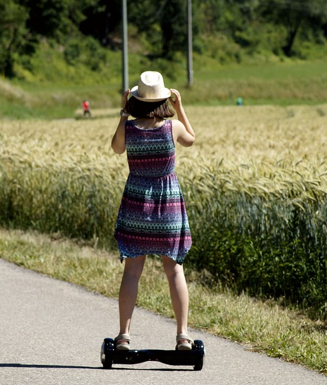 Hoverboarding Safey Tips | Stay Safe on Your Hoverboard – Trampolines ...