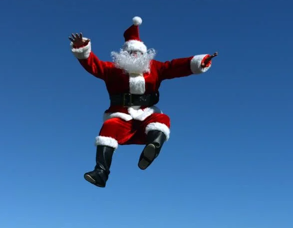 PROOF: Santa's Got a BERG Trampoline | Trampoline Bungee – Trampolines ...